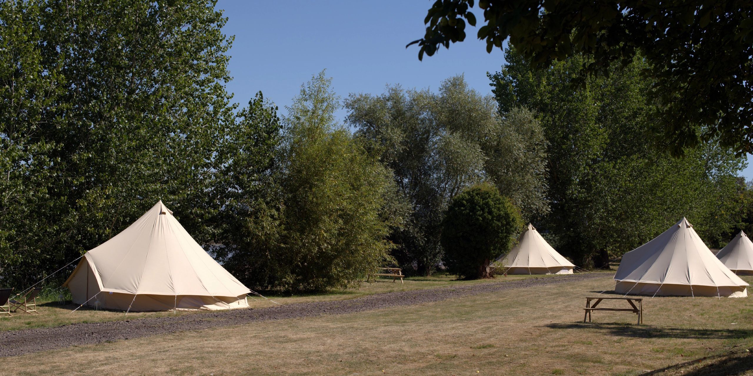 Rivers View Holidays - Glamping, Campsite by River