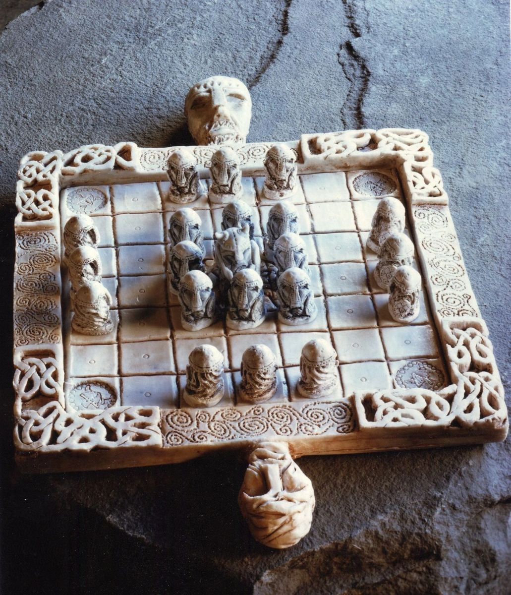 The Irish Game 'Fidchell' - Celtic Chess