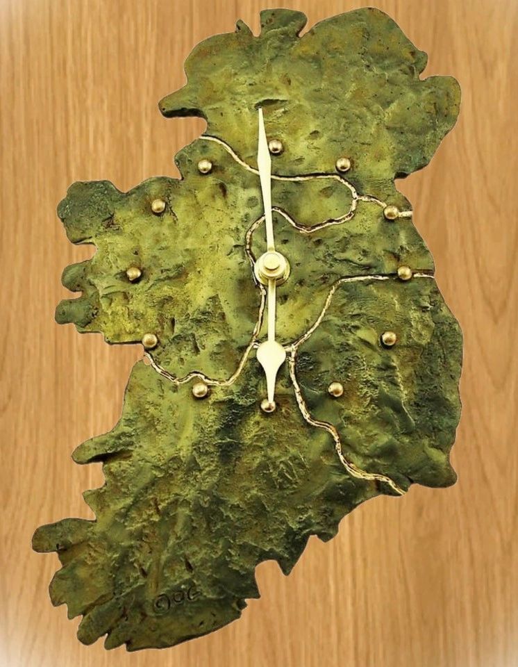 Map of Ireland Clock