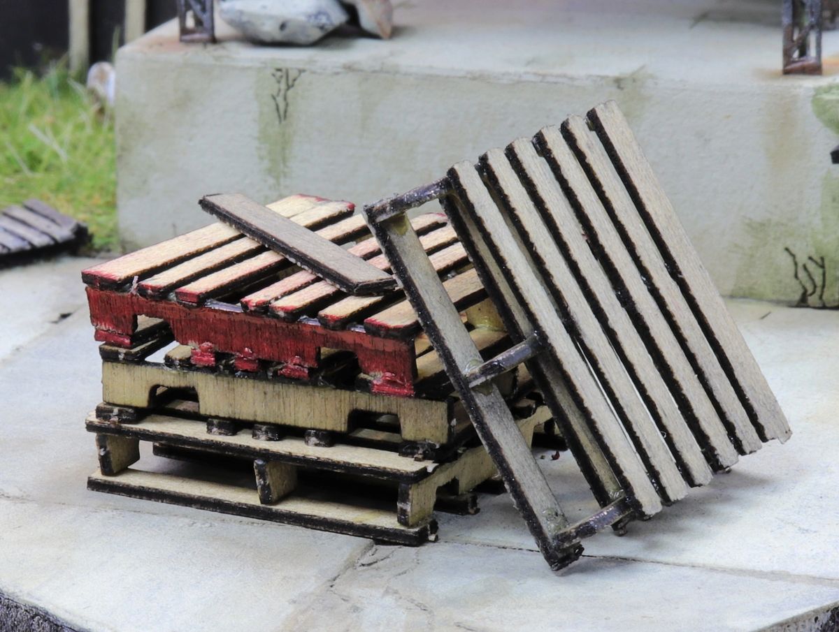 Wood Pallets - O scale 4pk