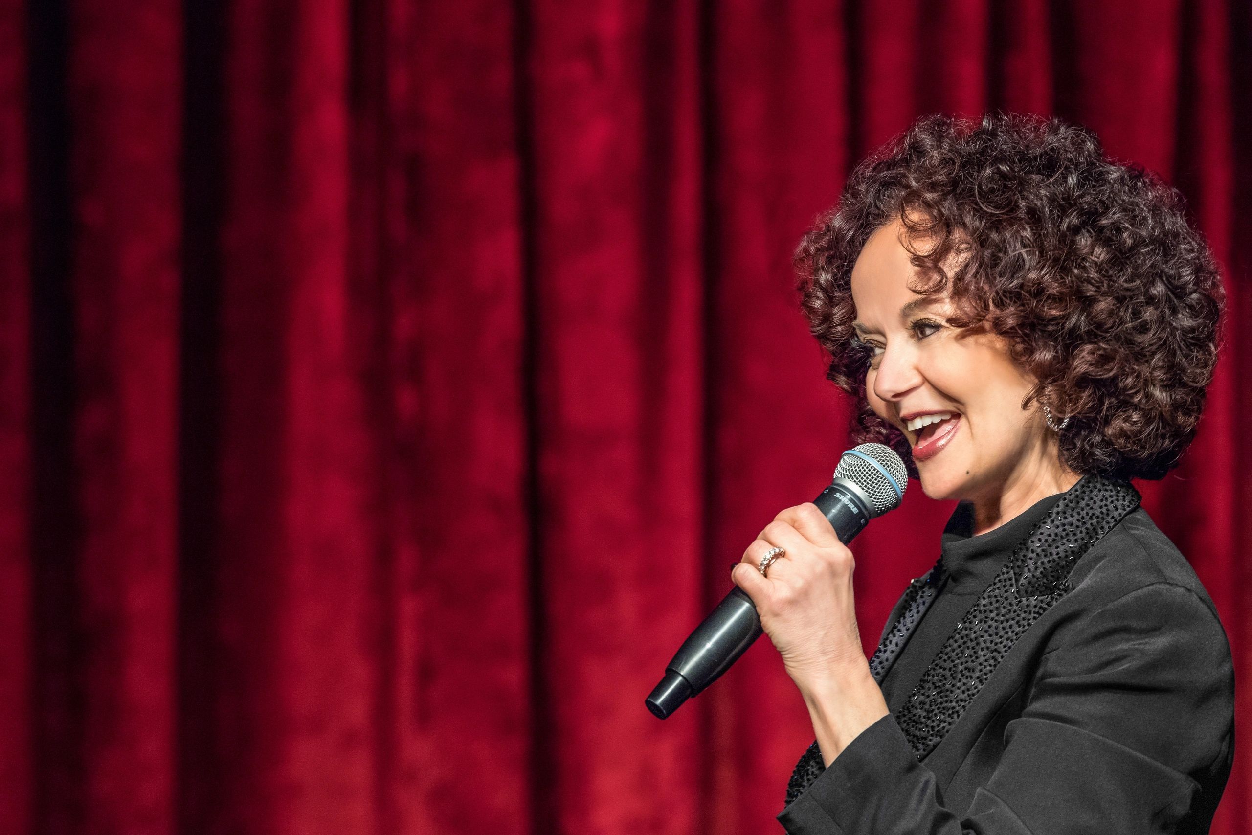 Magic Emcee Jan Rose