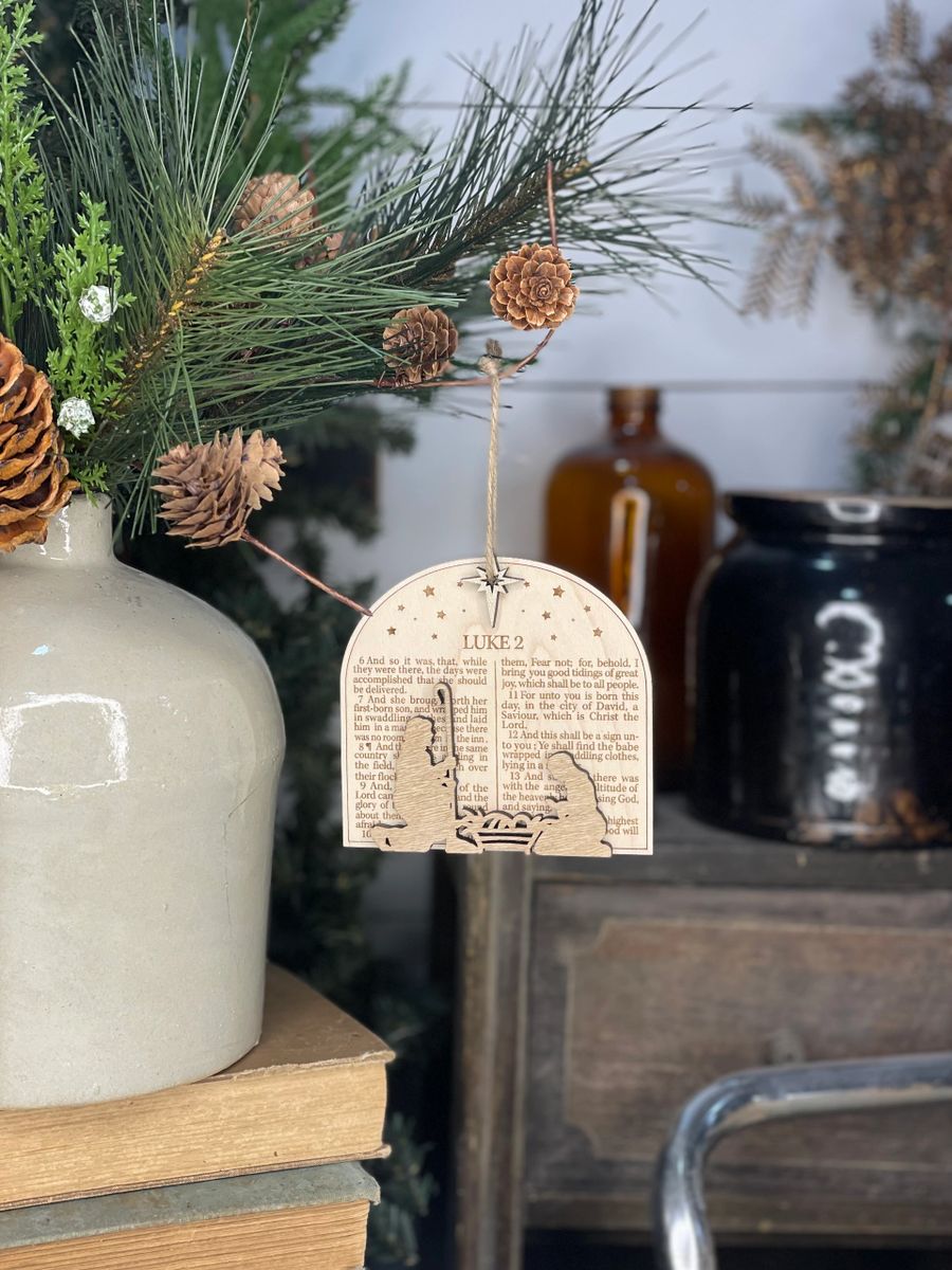 Luke 2 - Christmas Story Bible passage - manger scene