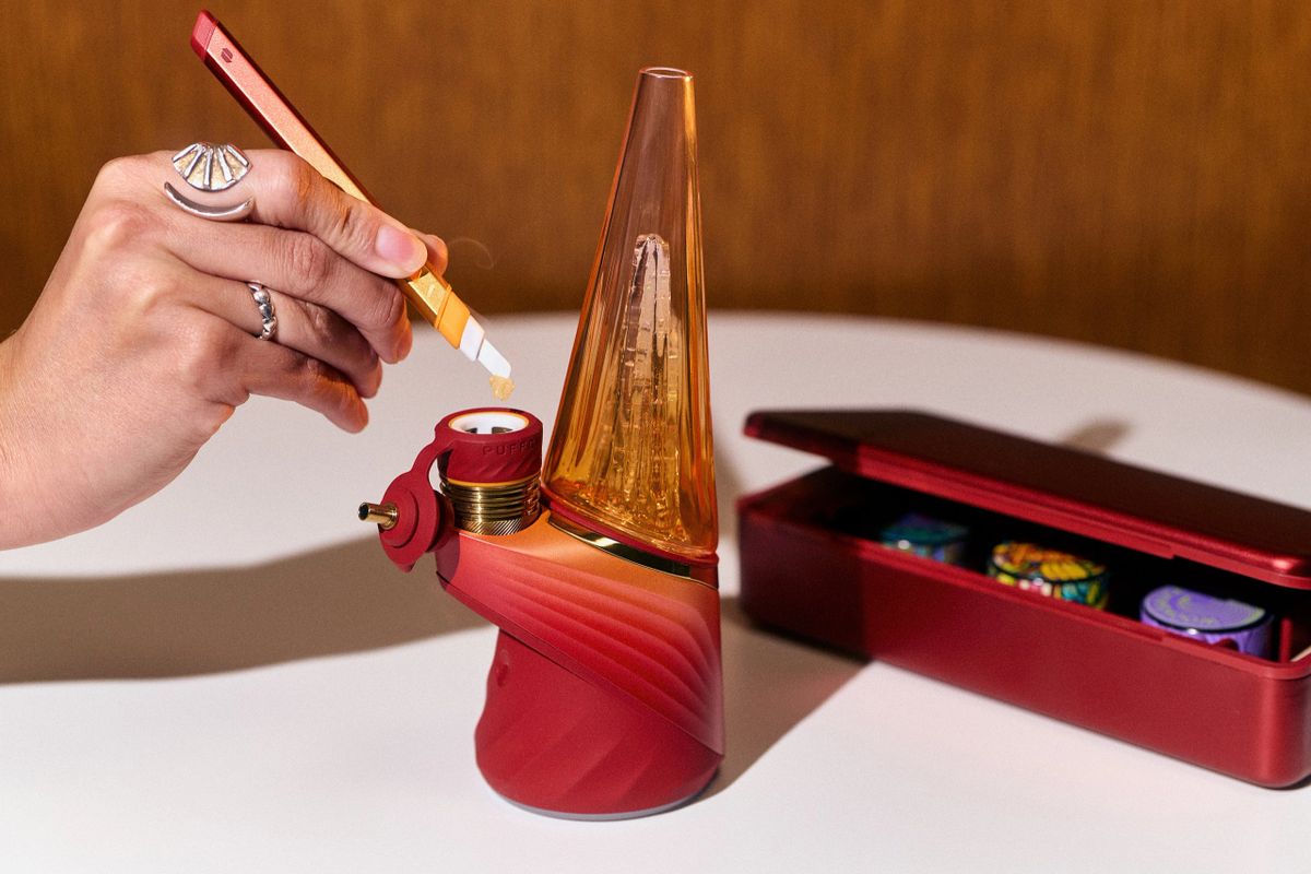 PUFFCO LIMITED EDITION: PEAK PRO 3DXL E-Rig IN DAYBREAK