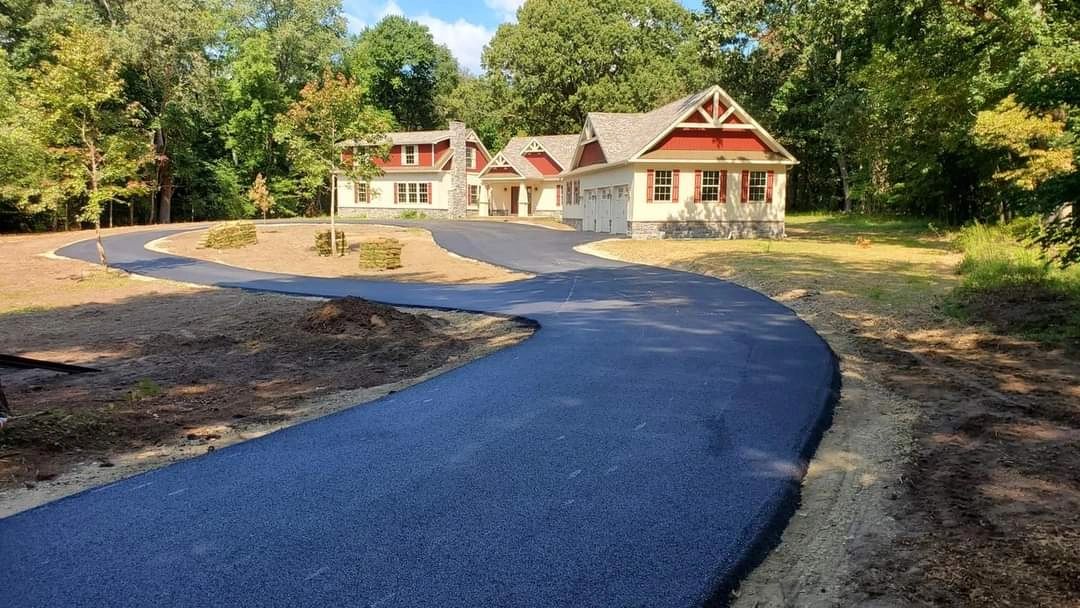 Expert Paving and Milling Services | Redman Services Inc.