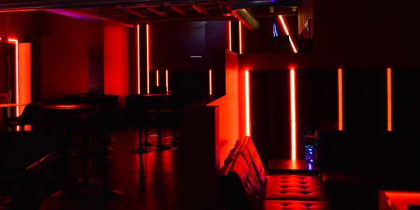 Enjoy a Fun Night at The Tokyo Club