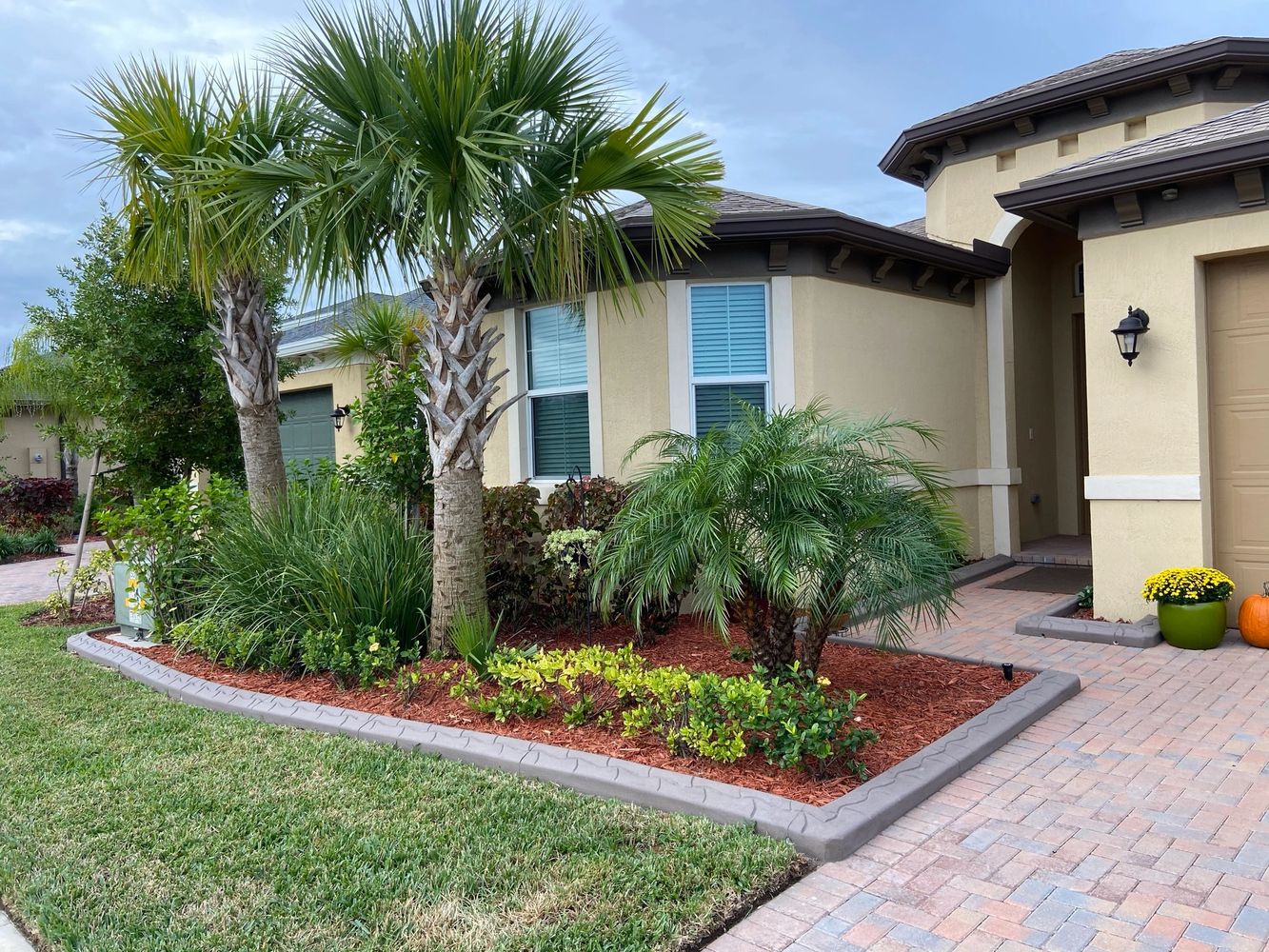 Curbing in Port St. Lucie - Kurbing LLC