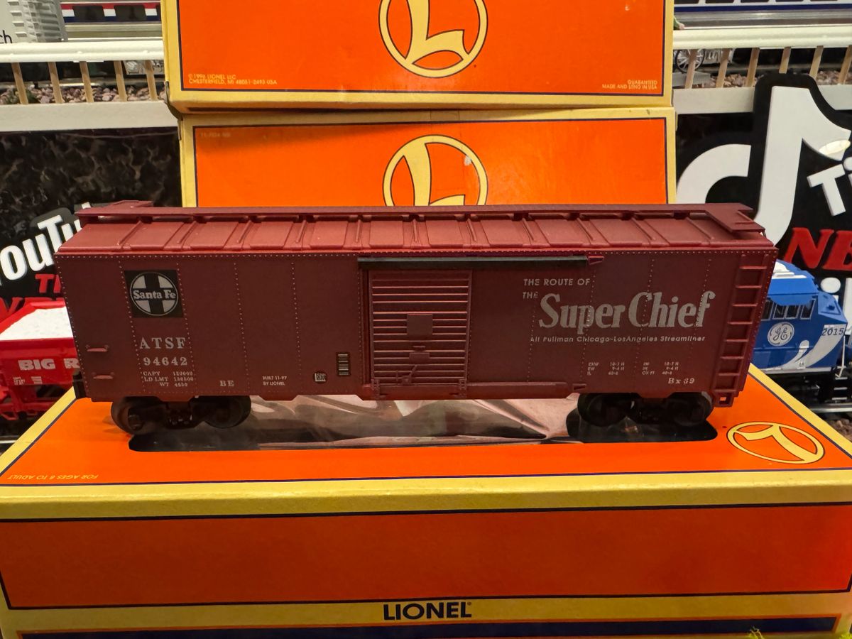 Lionel 6-17240 AT&SF Super Chief Boxcar