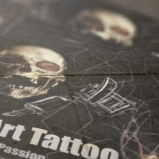 Magnet Art Tattoo and Piercing - Hem