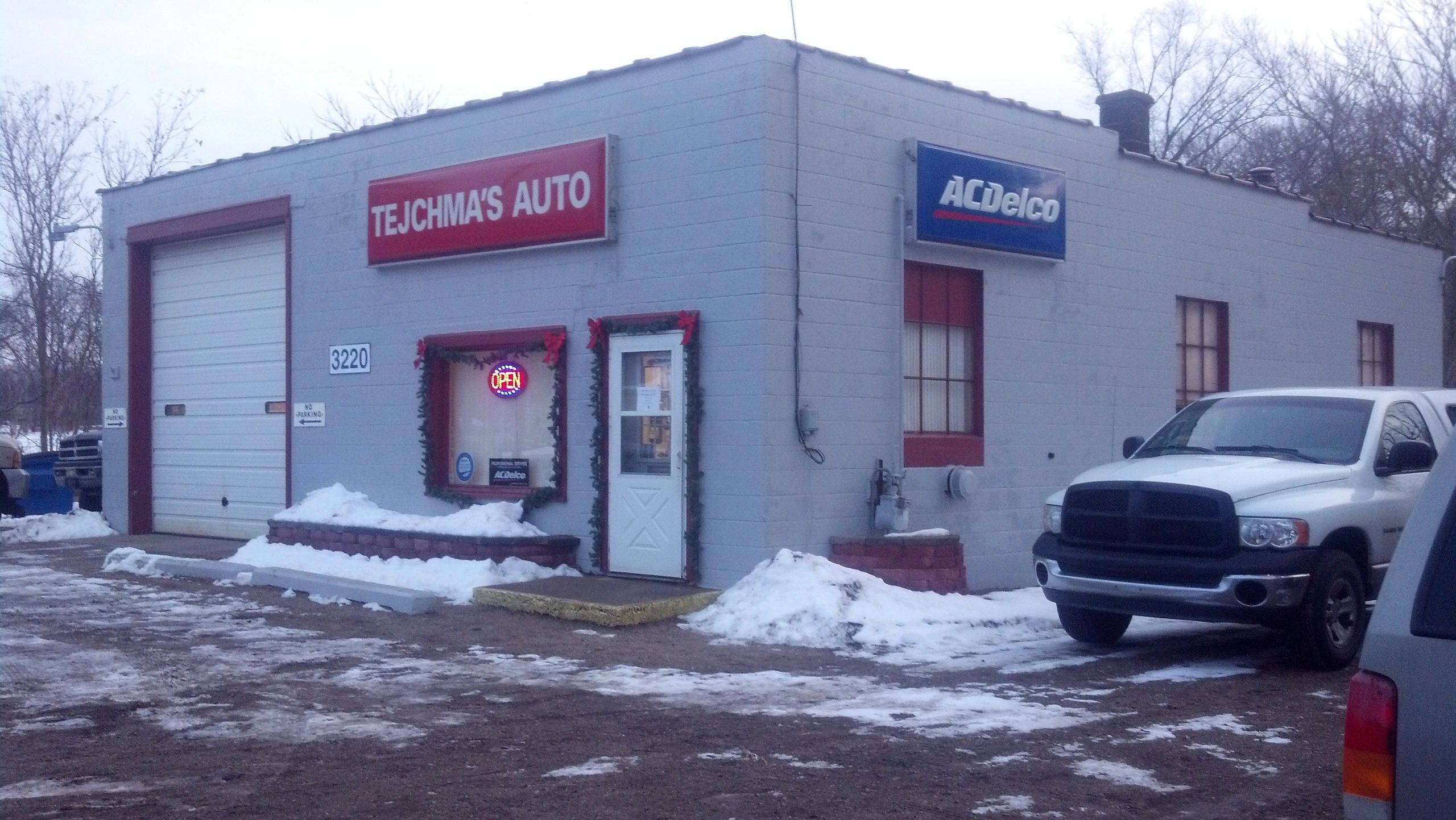 Automotive, Repair - Tejchmas's Auto Service - Muskegon, Michigan