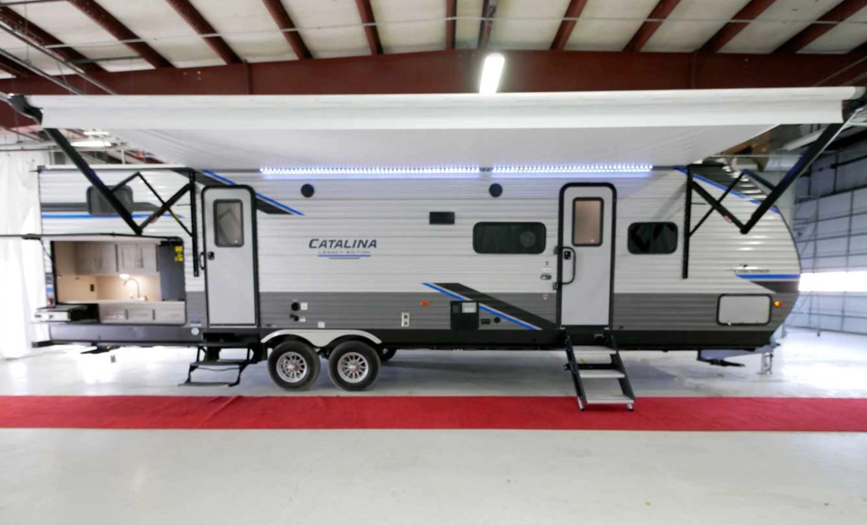 First Class RVs - RV Rental & Consignments