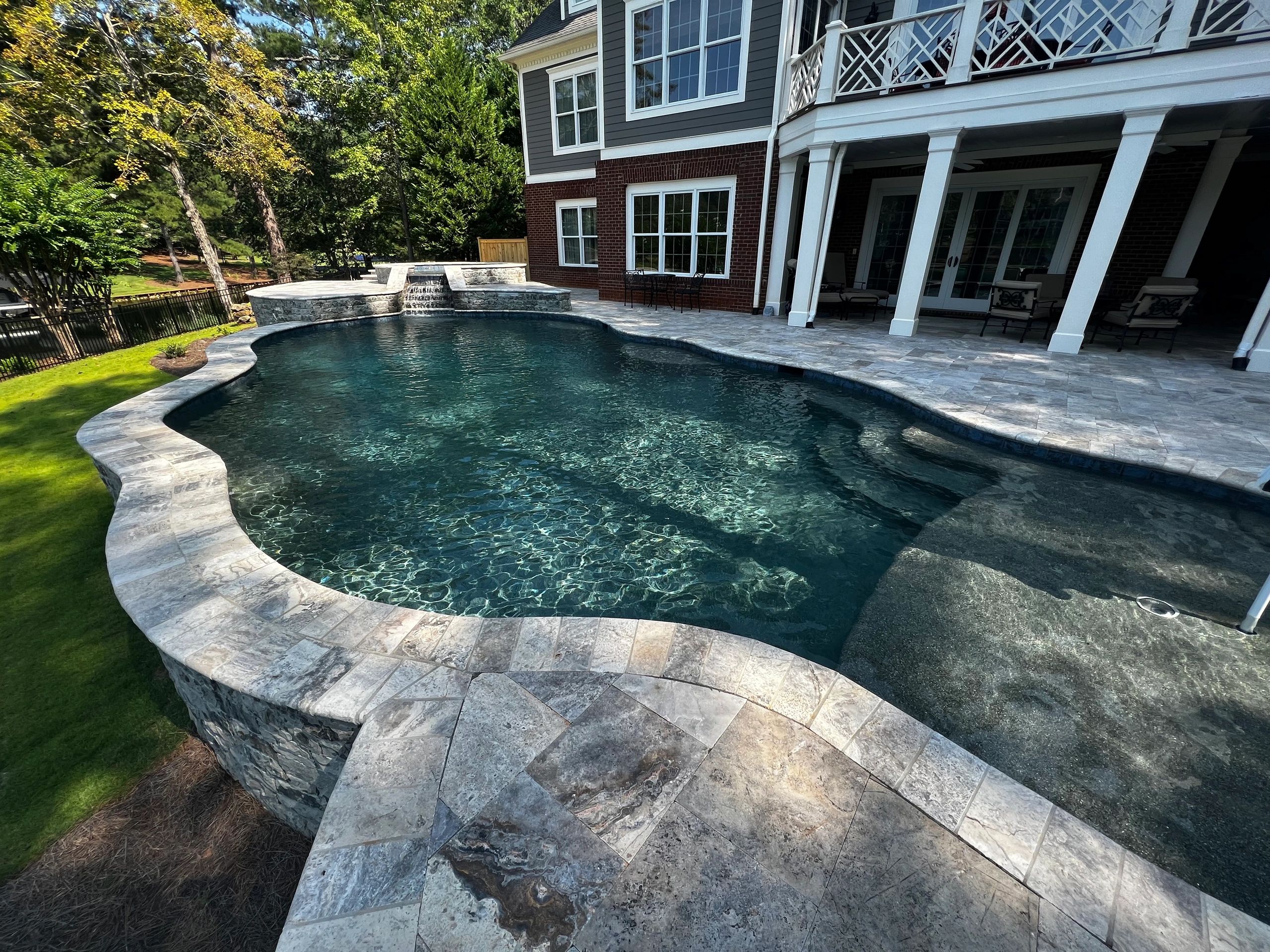 Lake Country Pools