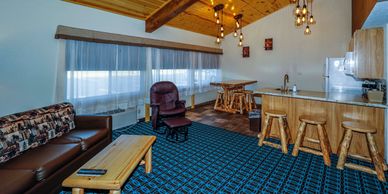 Round Barn Lodge - Hotel, Nearby Hotels, Cheap Hotels
