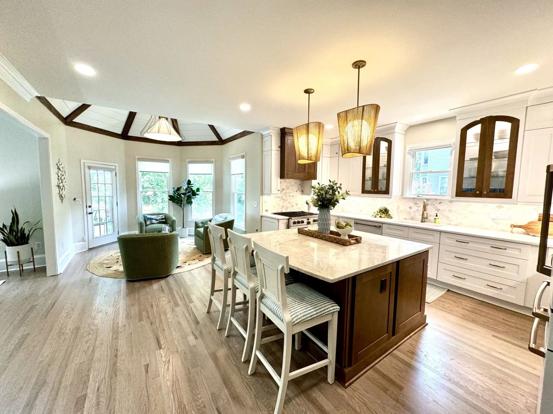 High-Quality Quartz, Granite, Marble, and Quartzite Countertops at Luck ...