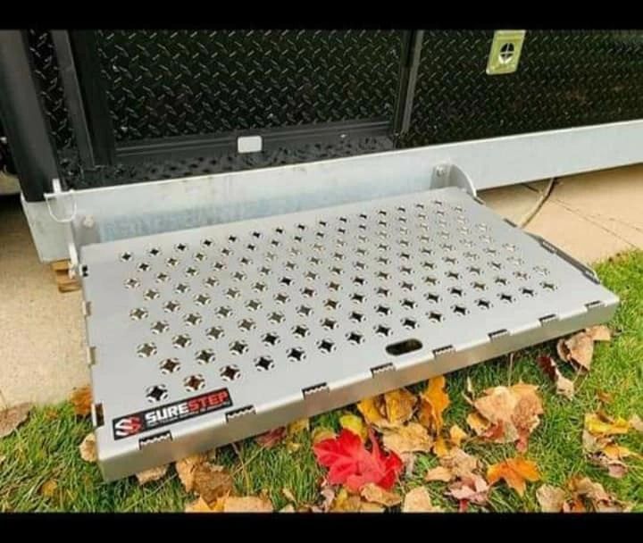 20" X 36" Sure Step Silver