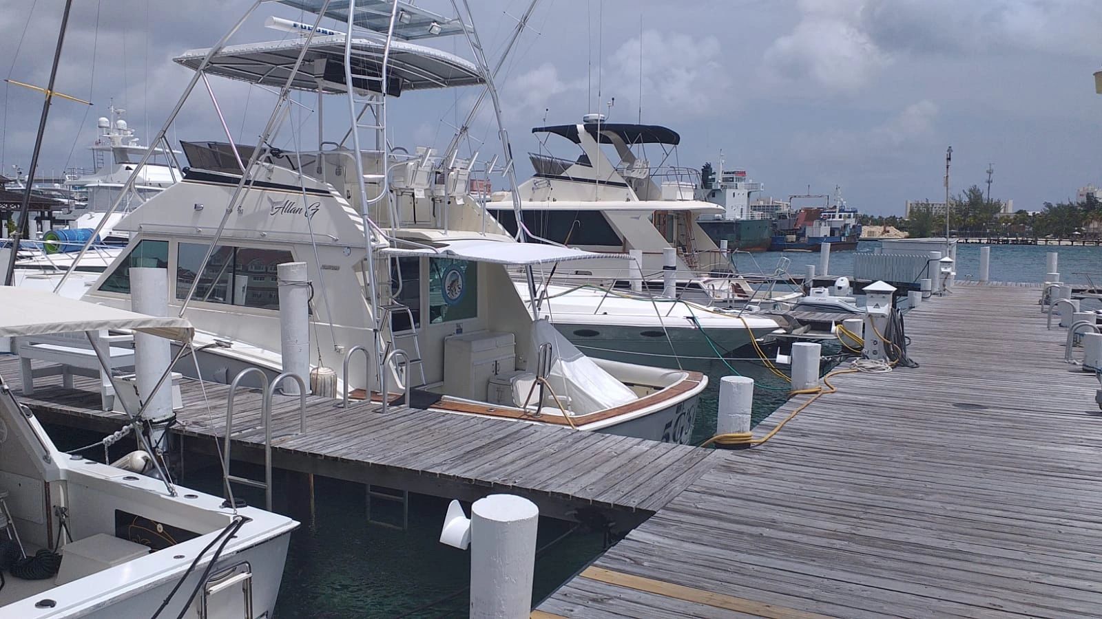 Bahamas Fishing Charters - 5 G's FISHING CHARTERS & TOURS