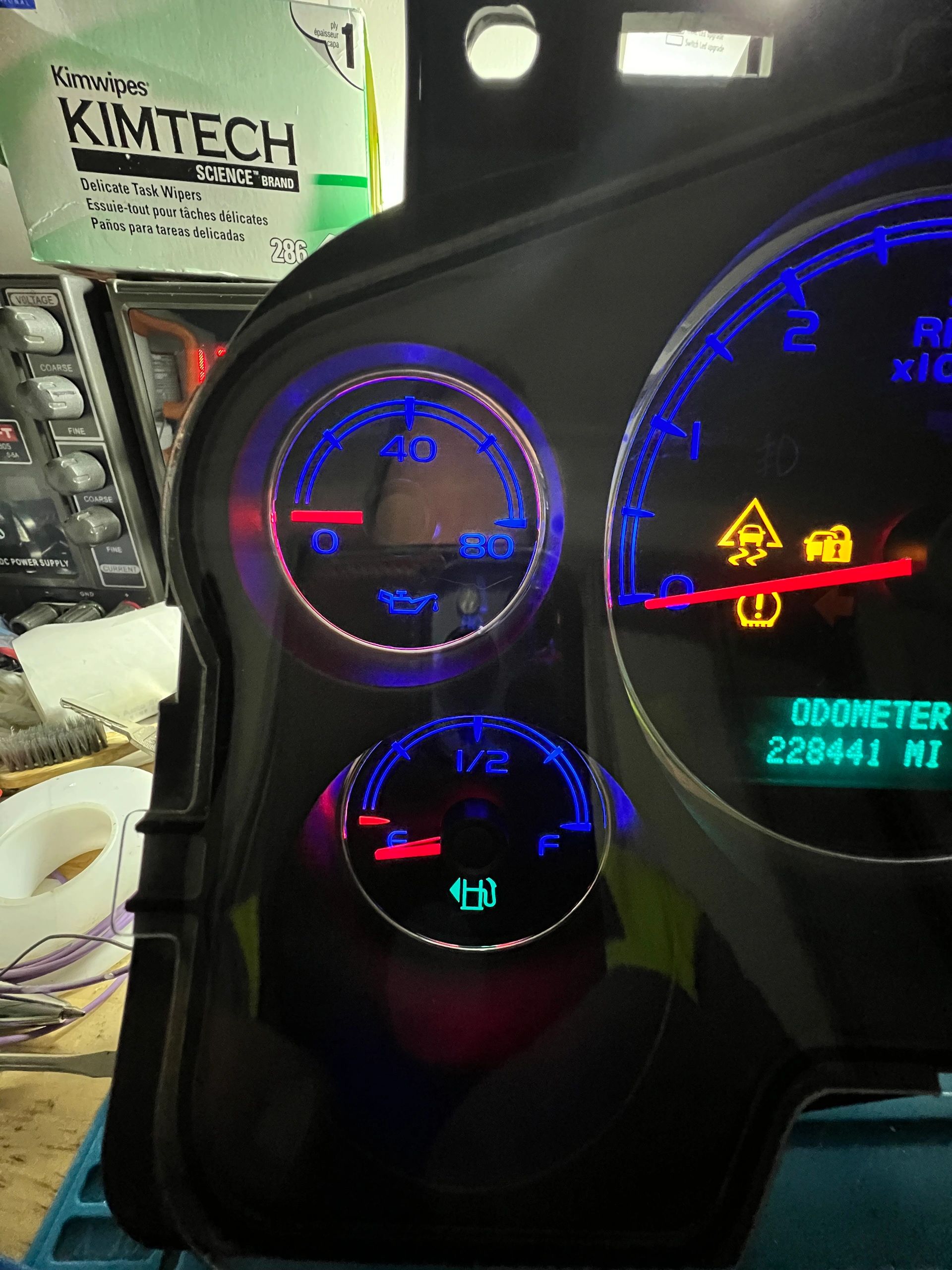 How to Read the Fuel Gauge in a Car: Tips for Every Driver