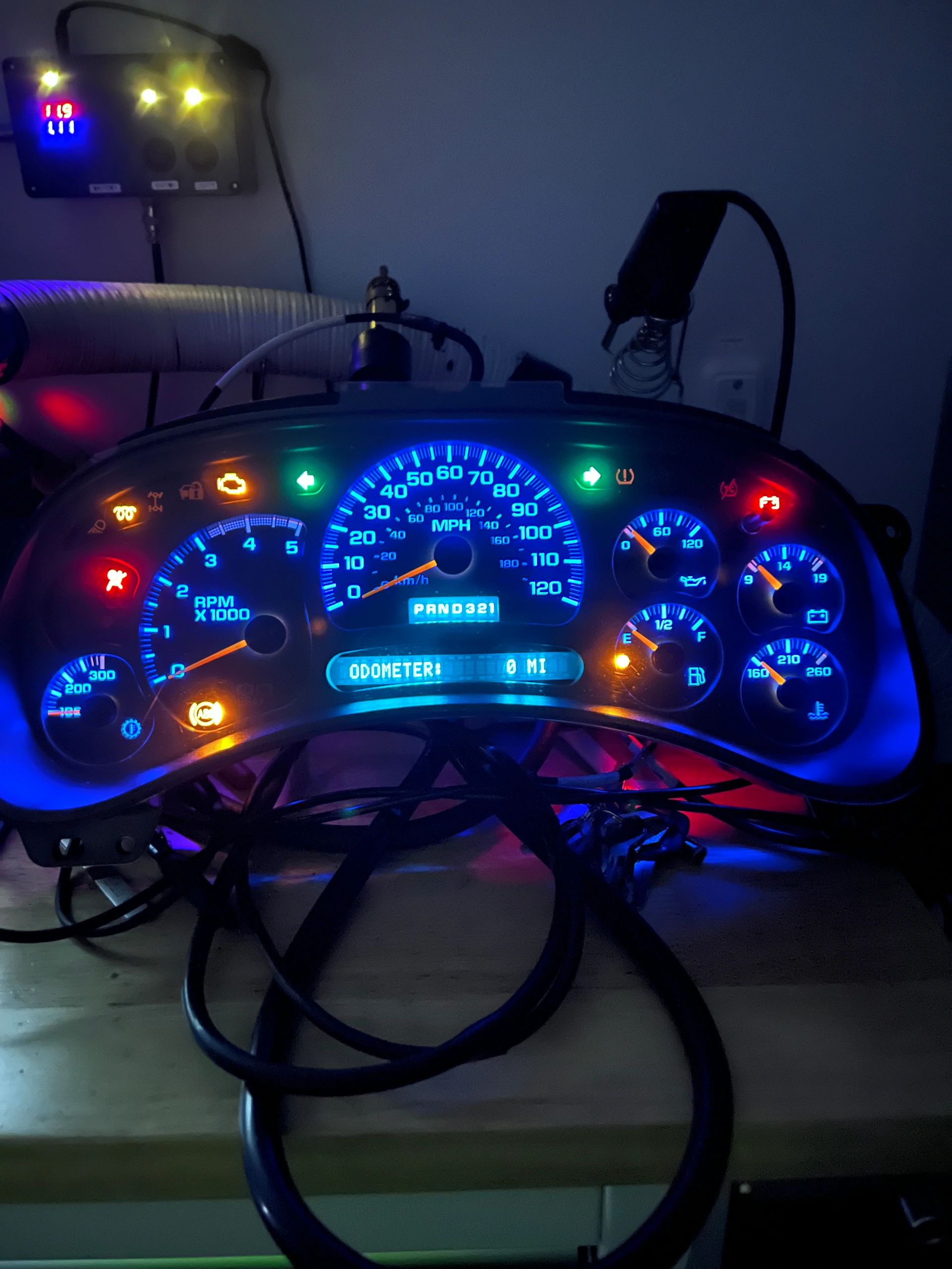 Digital Automotive Gauges: Upgrades for a Smarter Dashboard