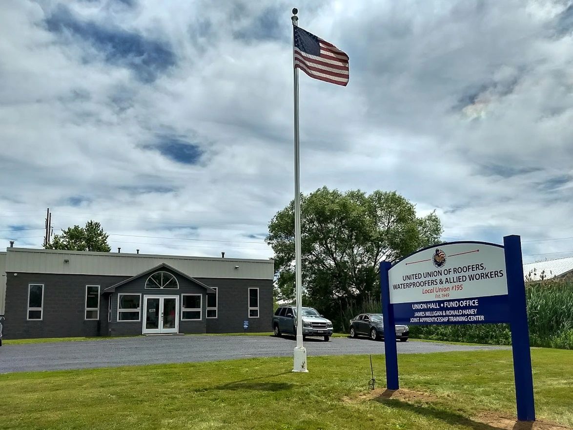Roofers Local 195