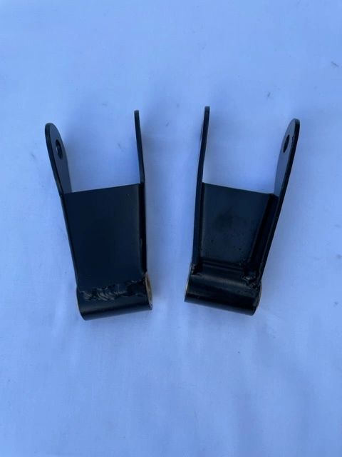 1953-55 Ford F-100 Rear End Lowering Leaf Spring Shackles