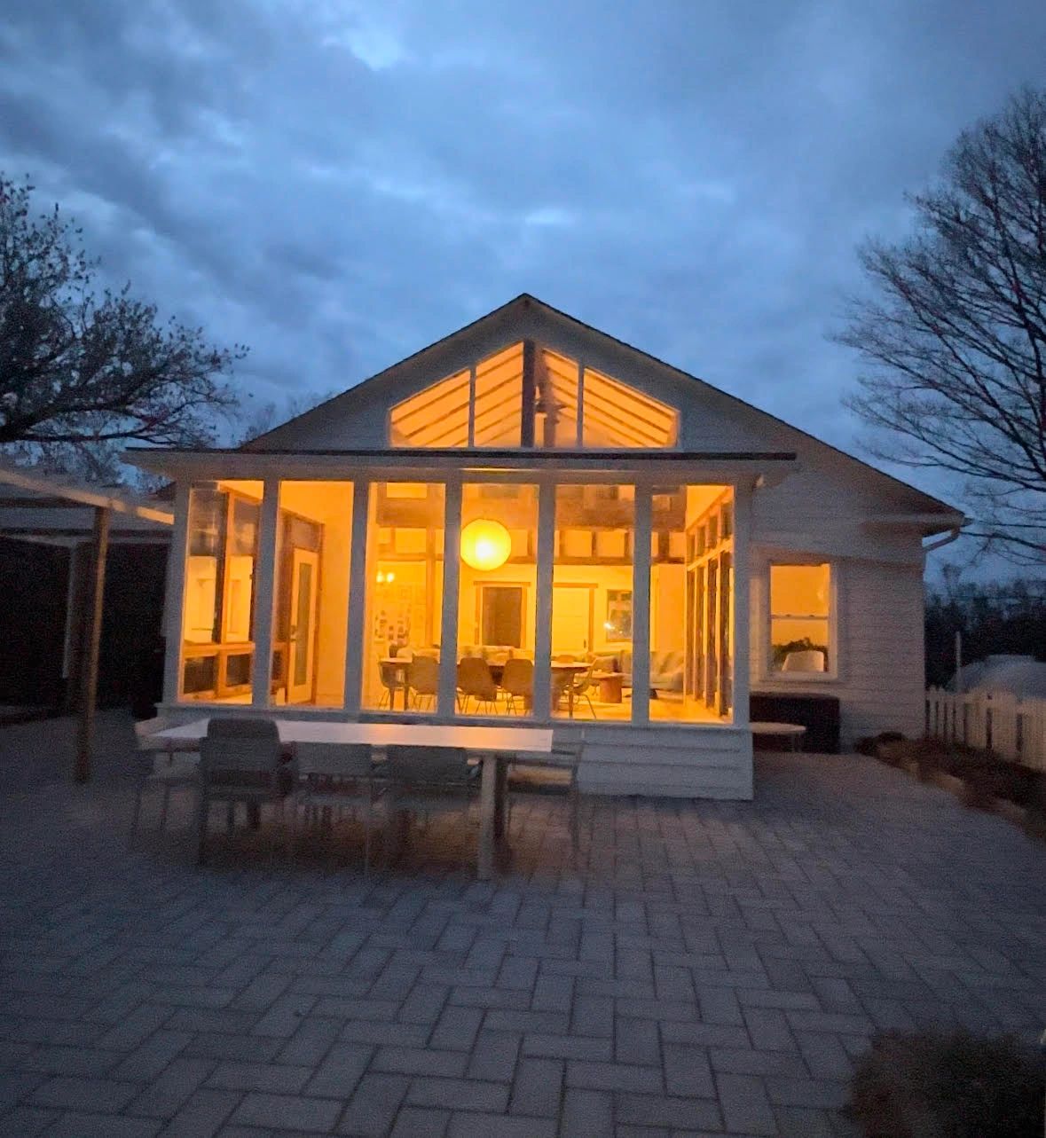 Wilda Farmhouse: Your Ultimate Prince Edward County Getaway