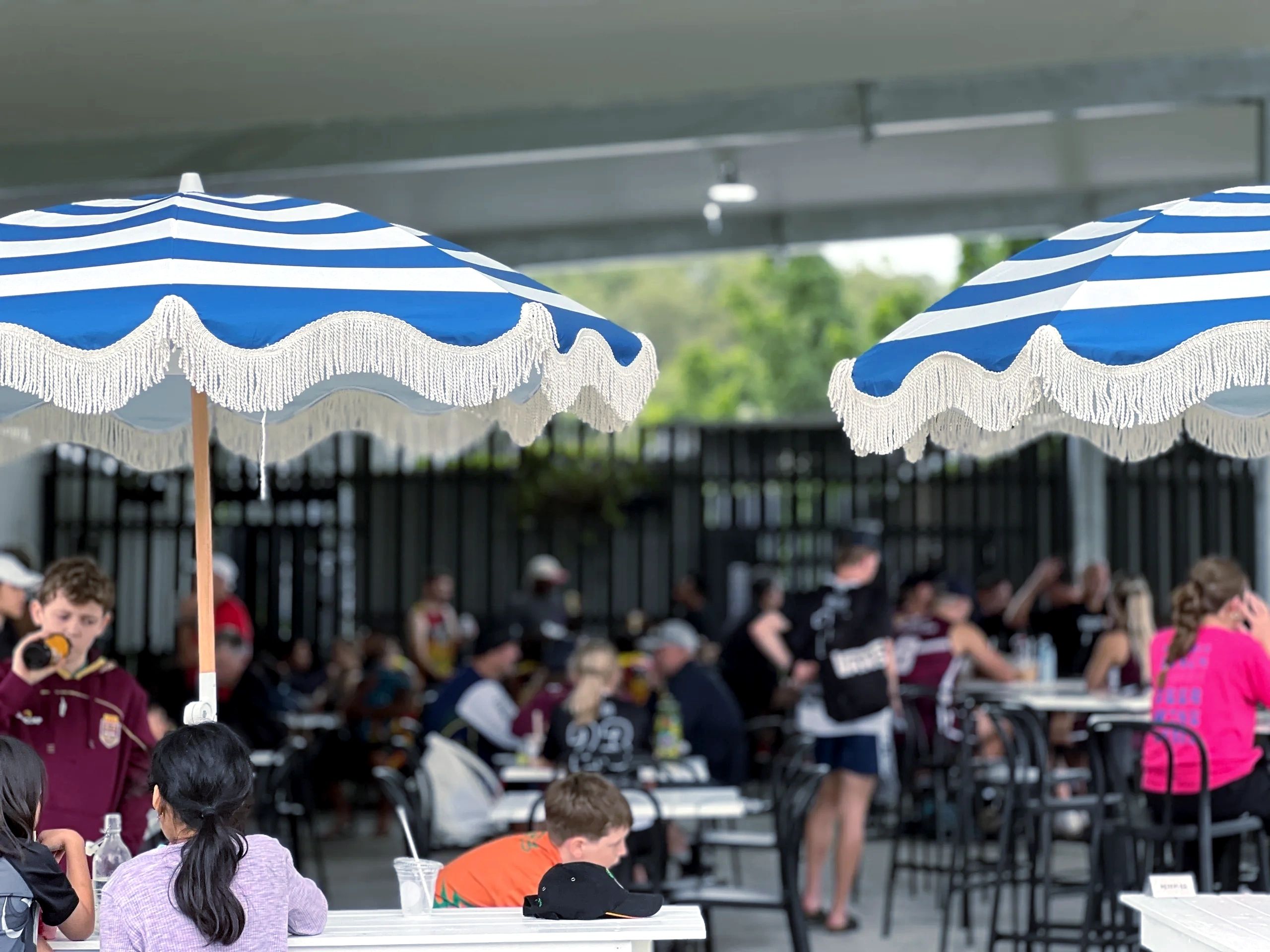 Whites Hill Cafe & Bar: Your Go-To Outdoor Cafe Destination