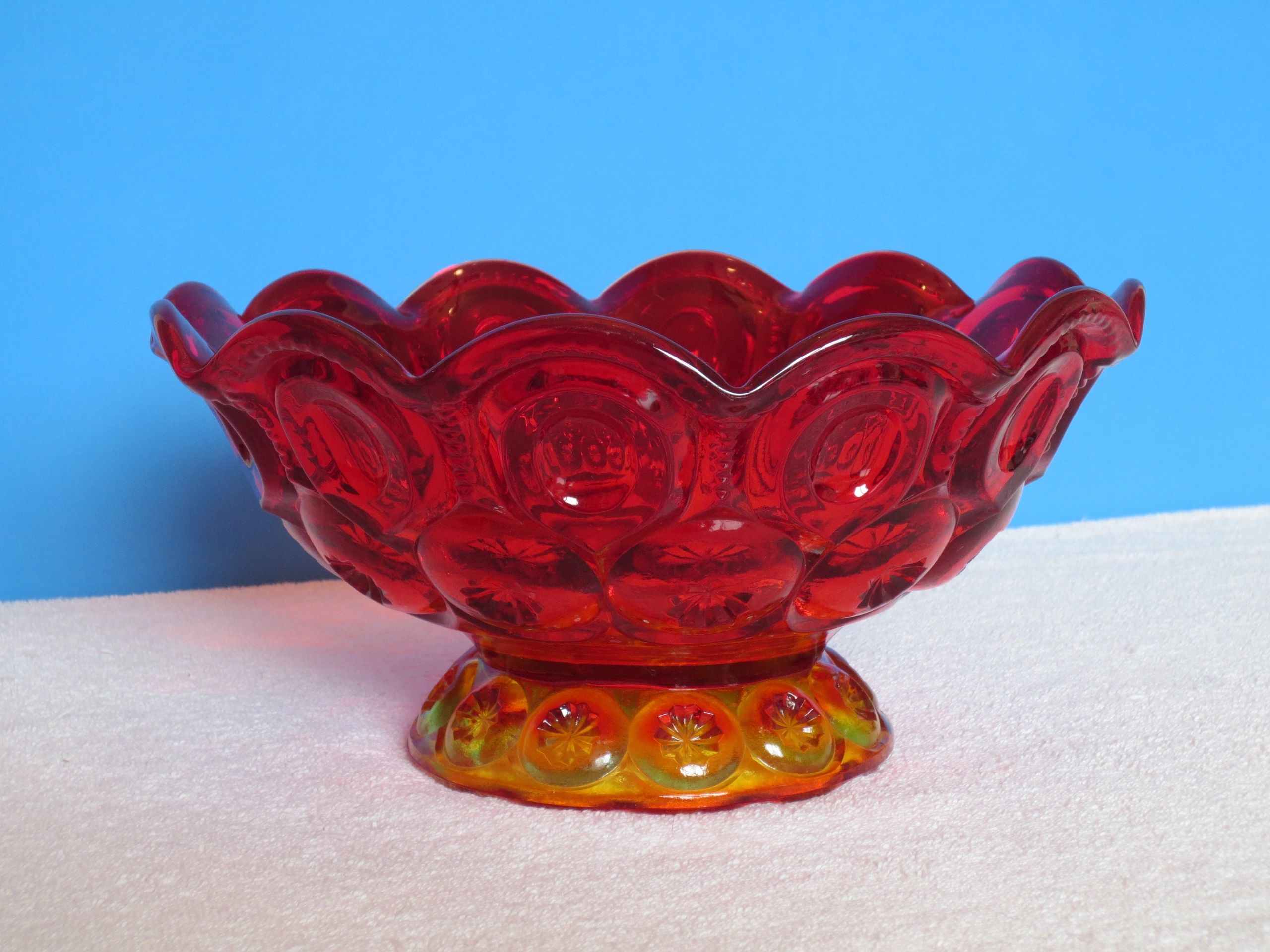 Vintage Glass Pottery Collectibles & American Dinnerware