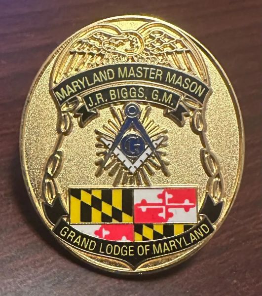 Maryland Grand Master 2007-2008 Lapel Pin For Trade - Gold