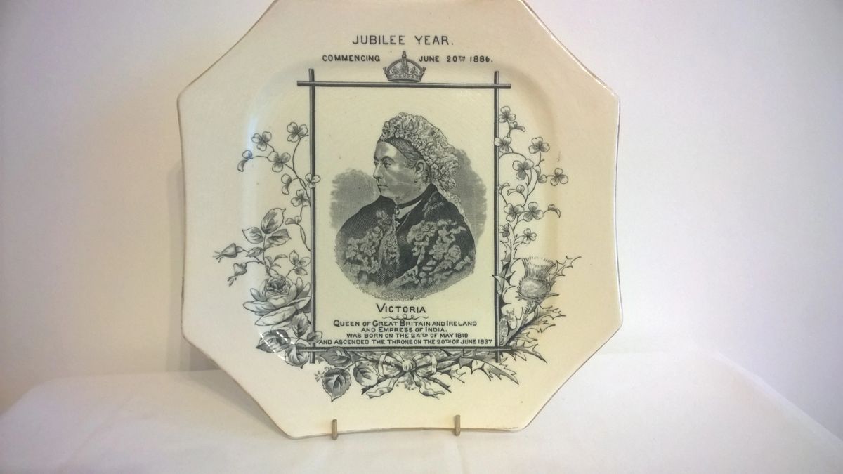 SOLD, Queen Victoria 1987 Jubilee Plate