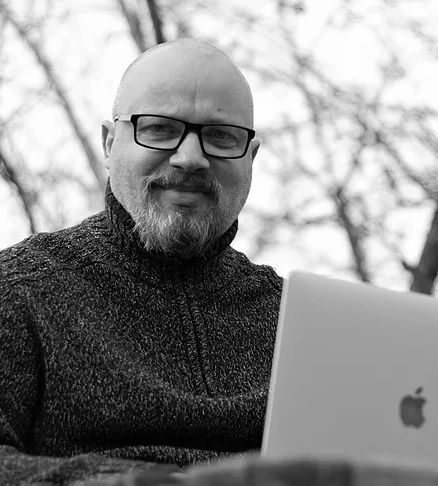 Simon King on Serial Killers, Prison, and Being Prolific