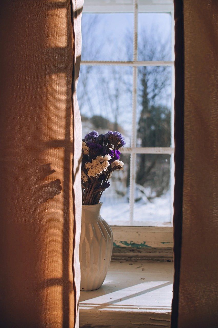 What Are the Dangers of Still Using Windows 8 on Your Computer?