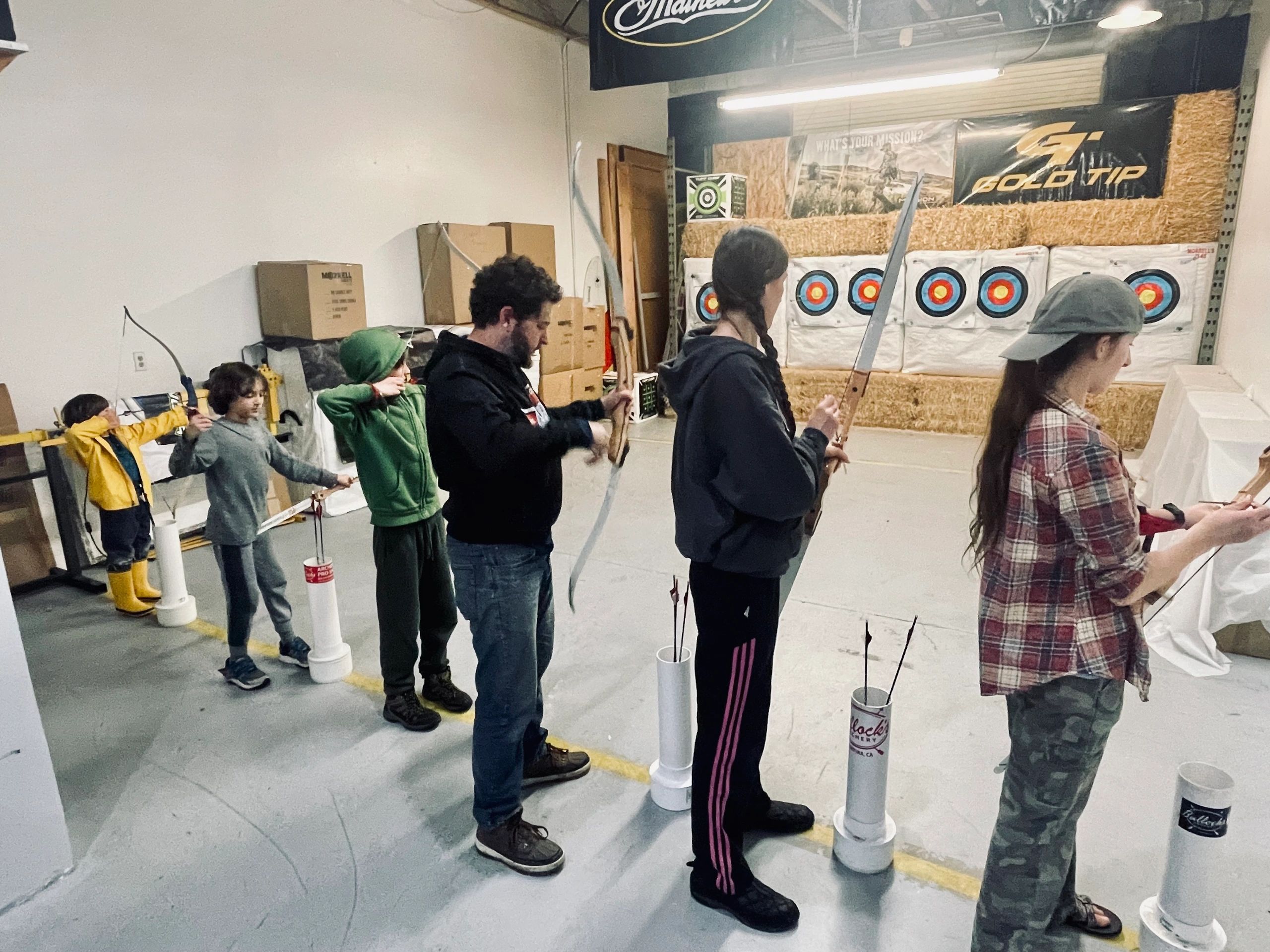 60 min Traditional Archery Group Lesson for 3 or More People