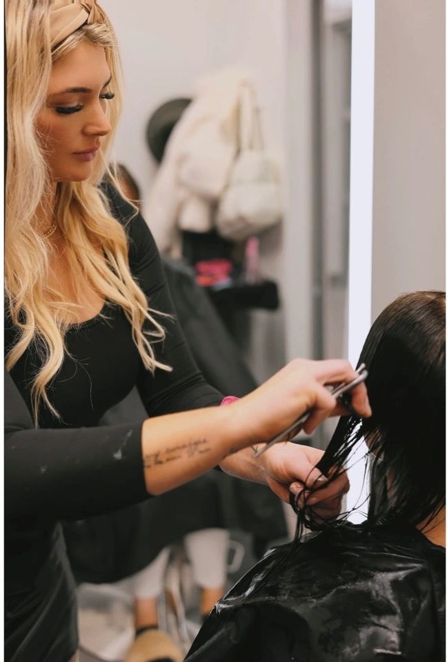 Emily's Hair Lounge