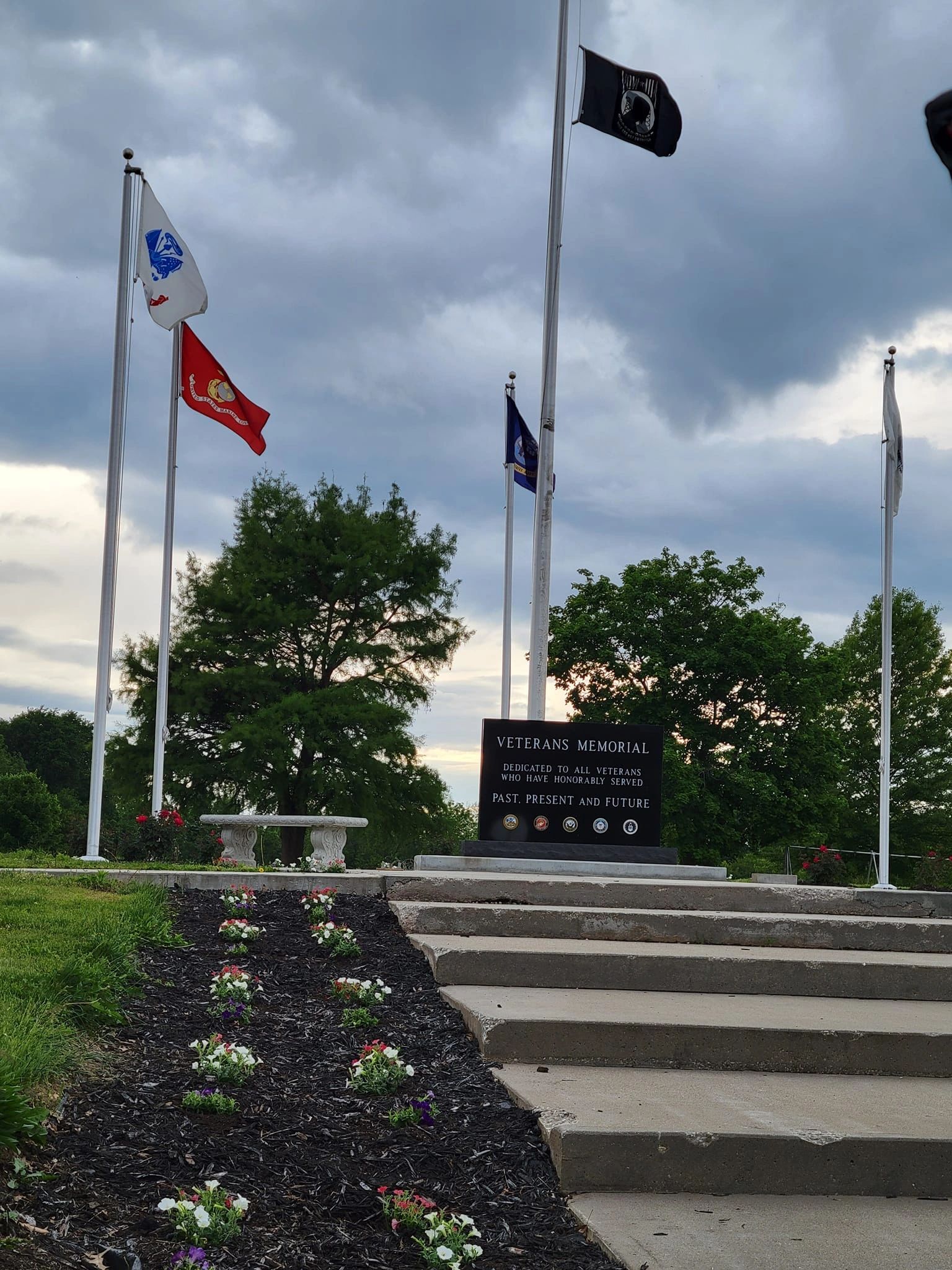 Home [villageofversailles.com]