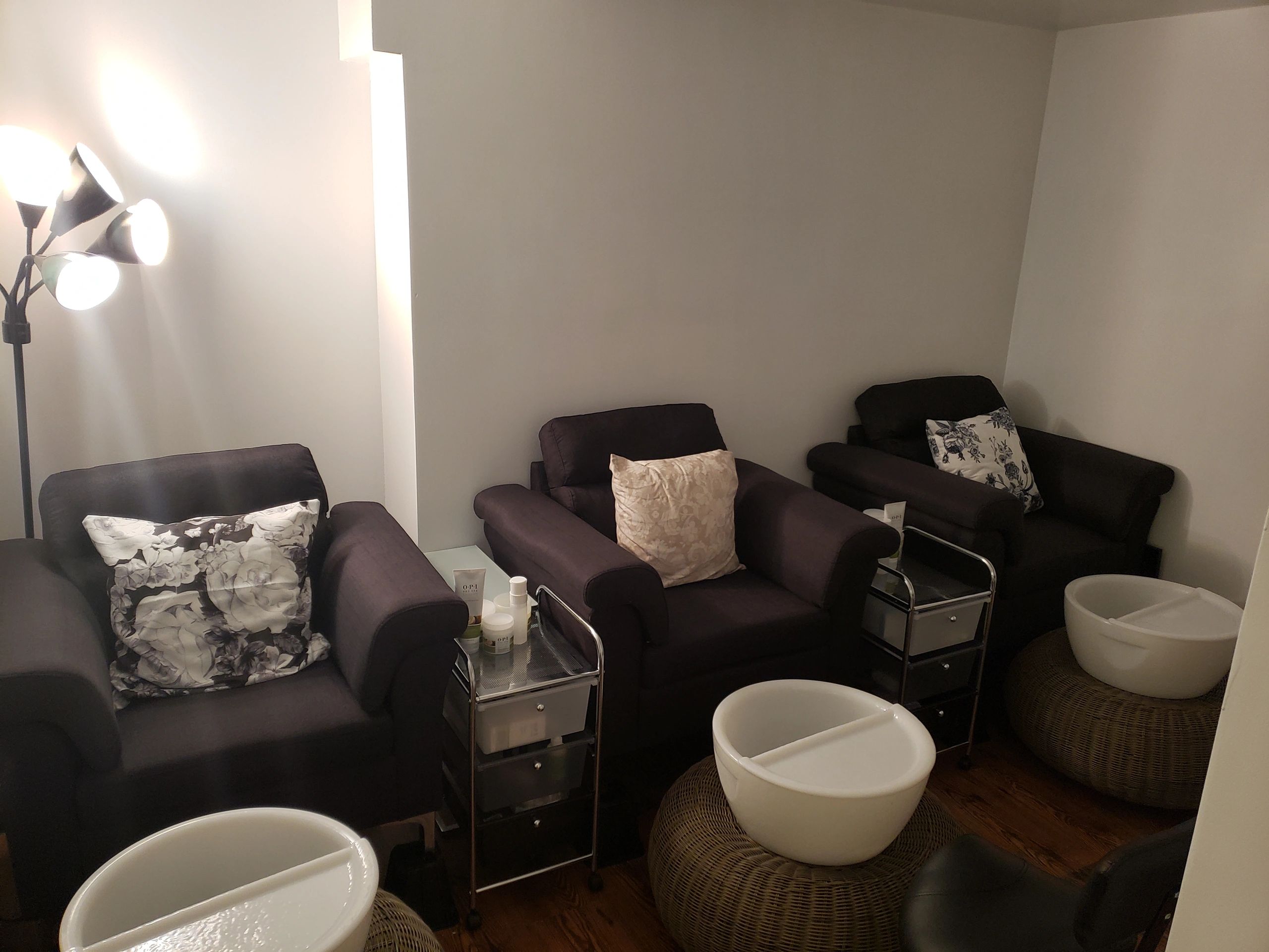 Bennett's Beauty Bar