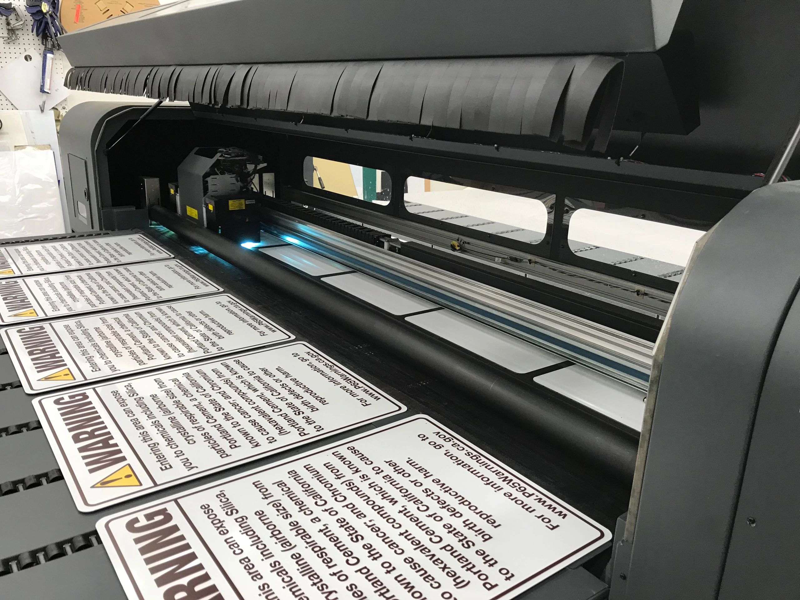 SAMPSON GRAPHICS - Printing, Signs and Graphics