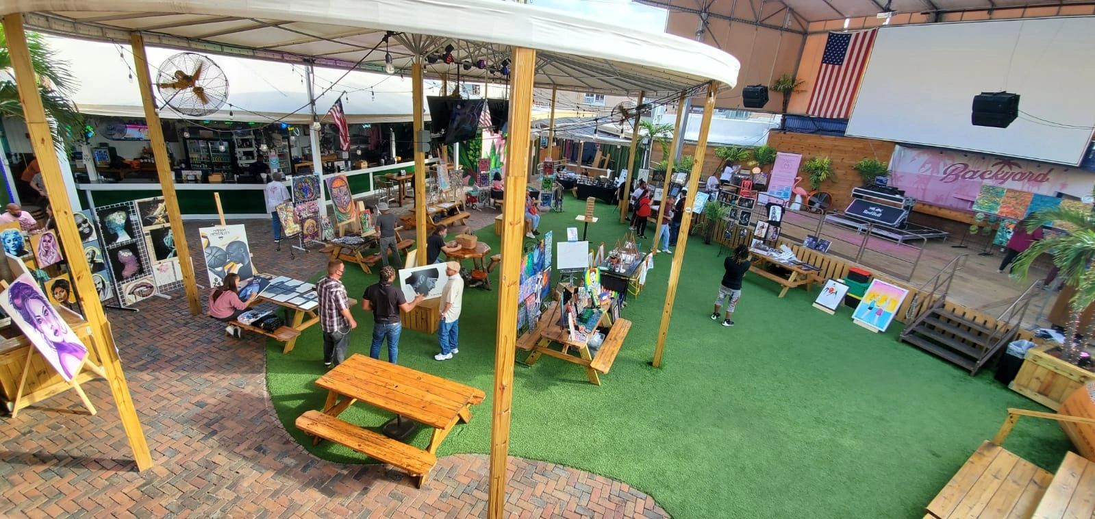 Artistic Communities - Art Shows and Entertainment, Artist, Art ...