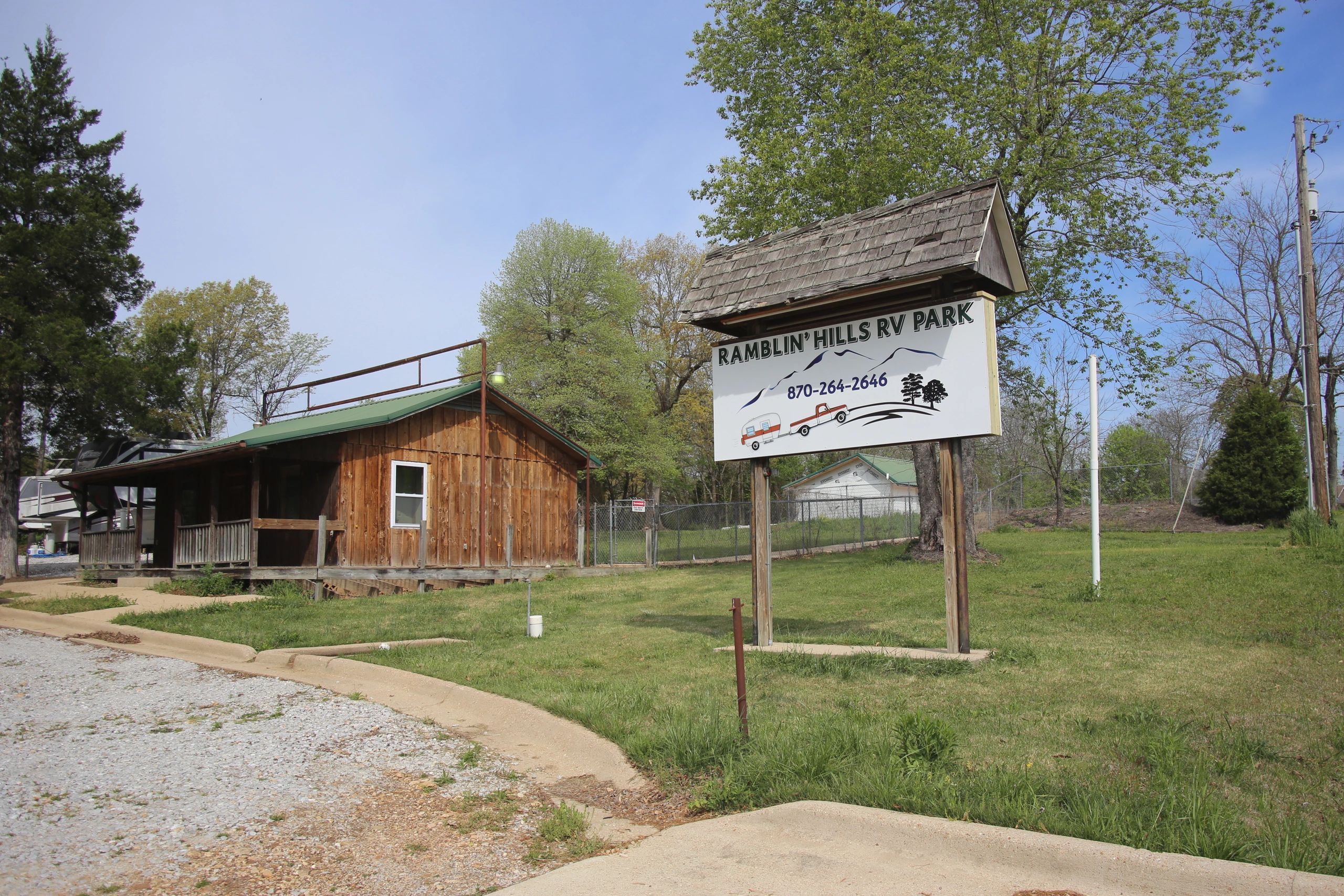 Ramblin' Hills RV Park | Full Hookup RV Park in the Ozarks