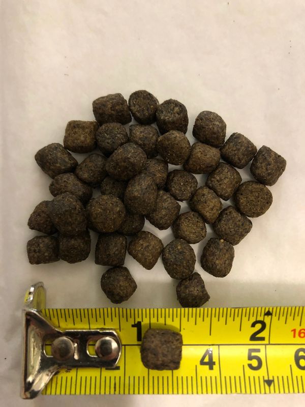 Cargill Premium Fish Feed | Overton Fisheries, Inc.