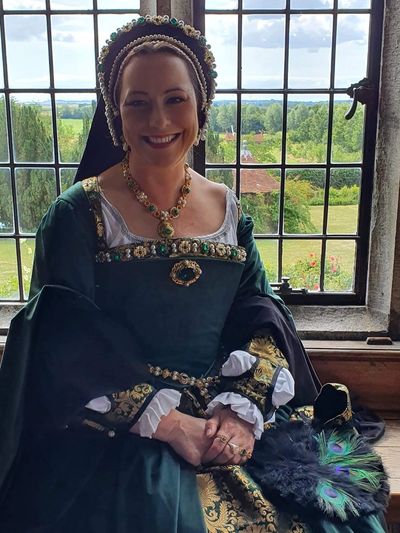 Tudor Queen Experience - Tudor, Experience