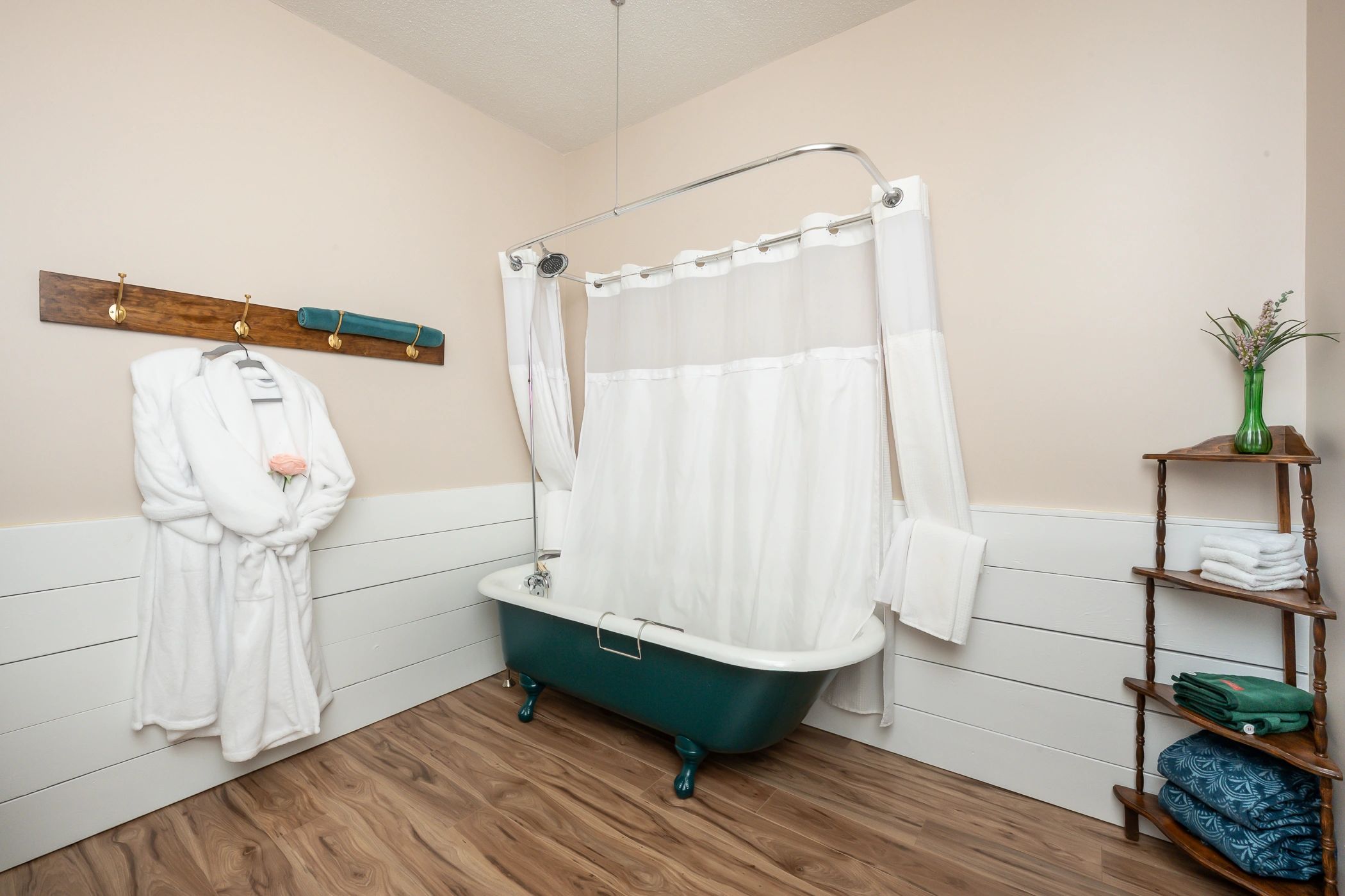 Planning a weekend wedding at venues with overnight accommodation