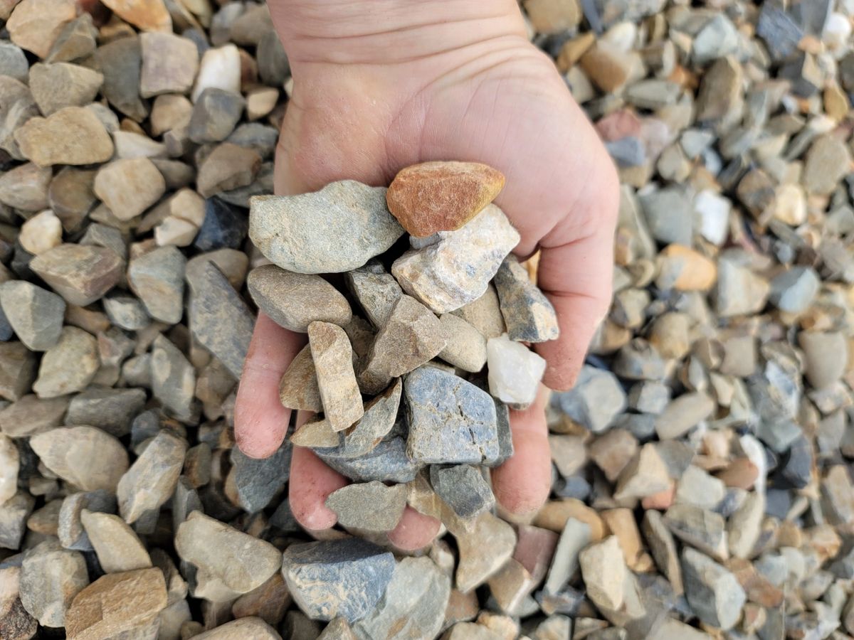 Crushed 1 Inch River Rock