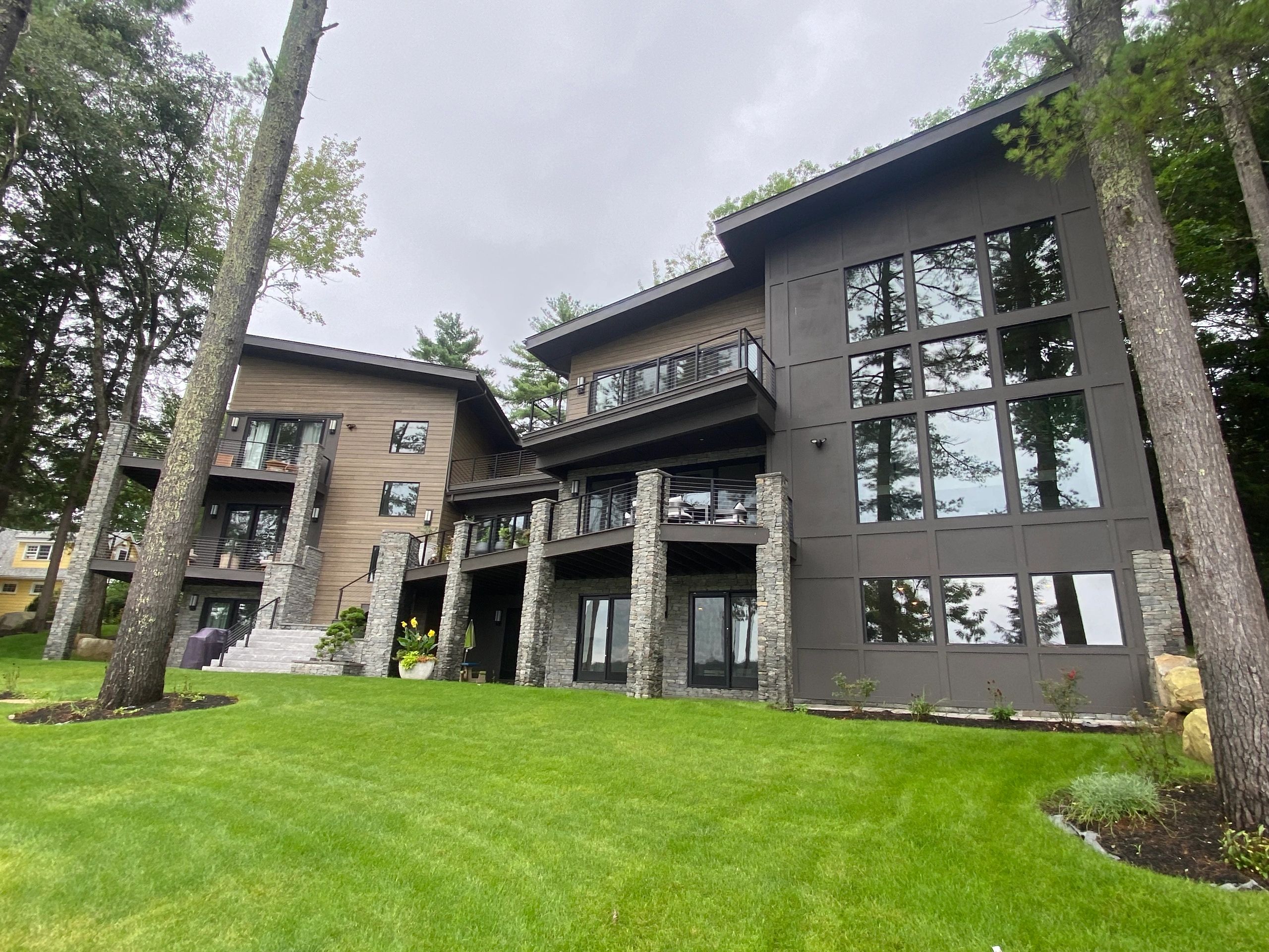 Steadfast Builders LLC