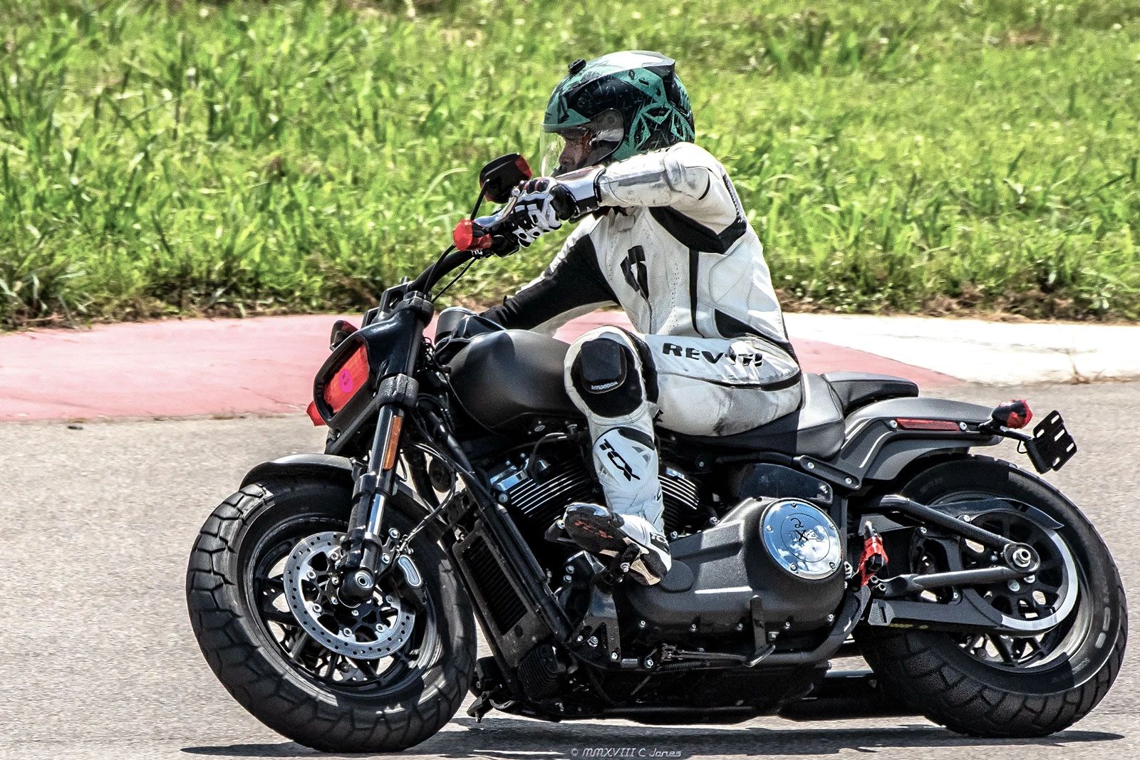 Rocker boxes | Road Glide