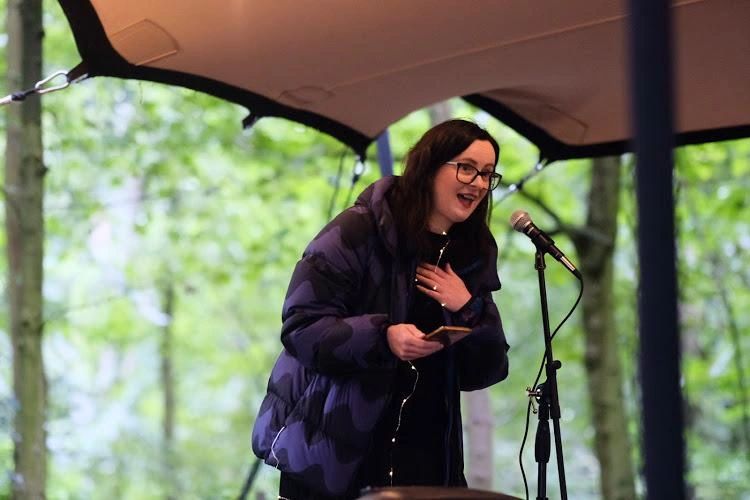 Lisa O'Hare Writer - Writing, Poetry, Writer, Authors