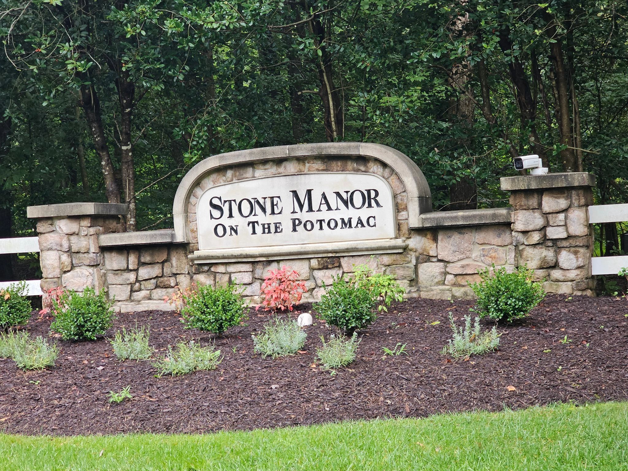 Buyer Beware - The Stone Manor on the Potomac HOA