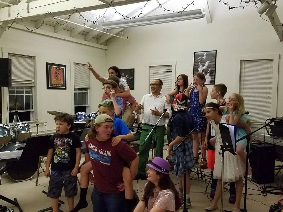 Kelly's Music & More