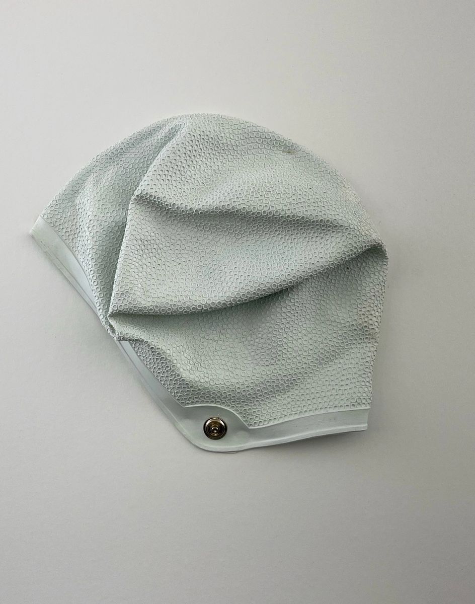 Vintage White Swim Cap #25048 (18Wx2Dx20L)