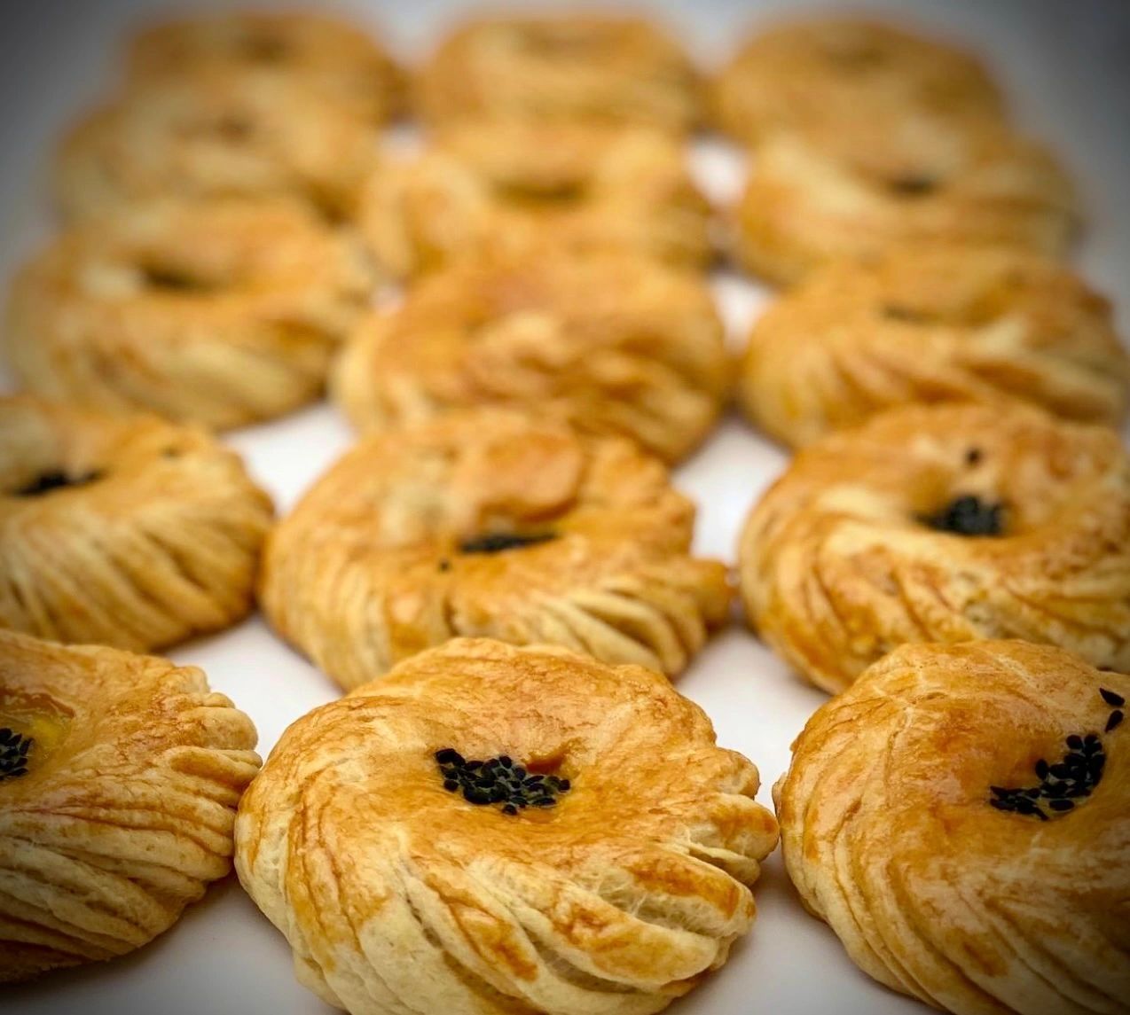 Traditional Sweets and Fine Baked Goods | iSweets & Delights