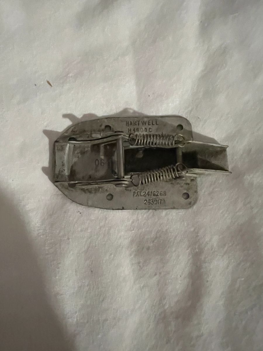 H4600C Catch flush new with no certs