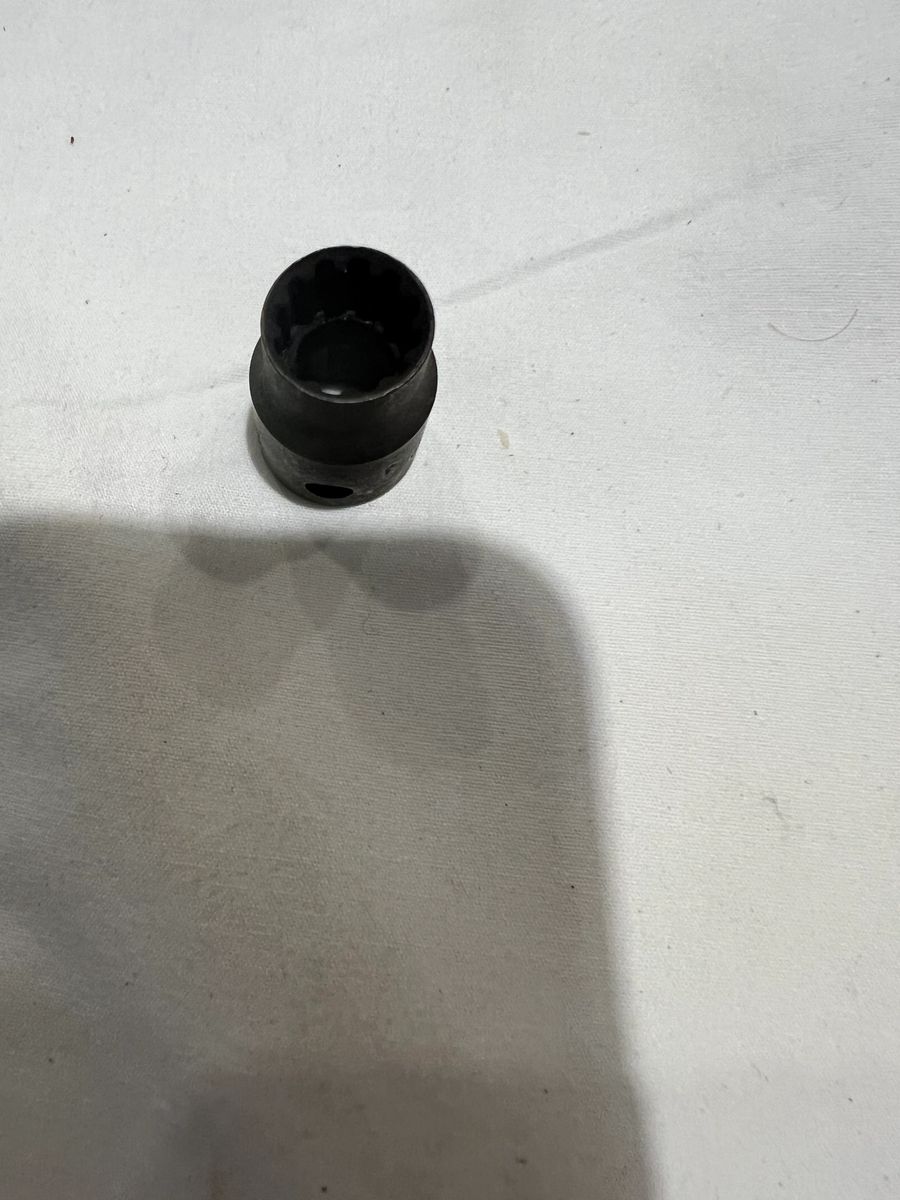 G-24411 Socket Granco 3/8 drive 3/8 multi spline